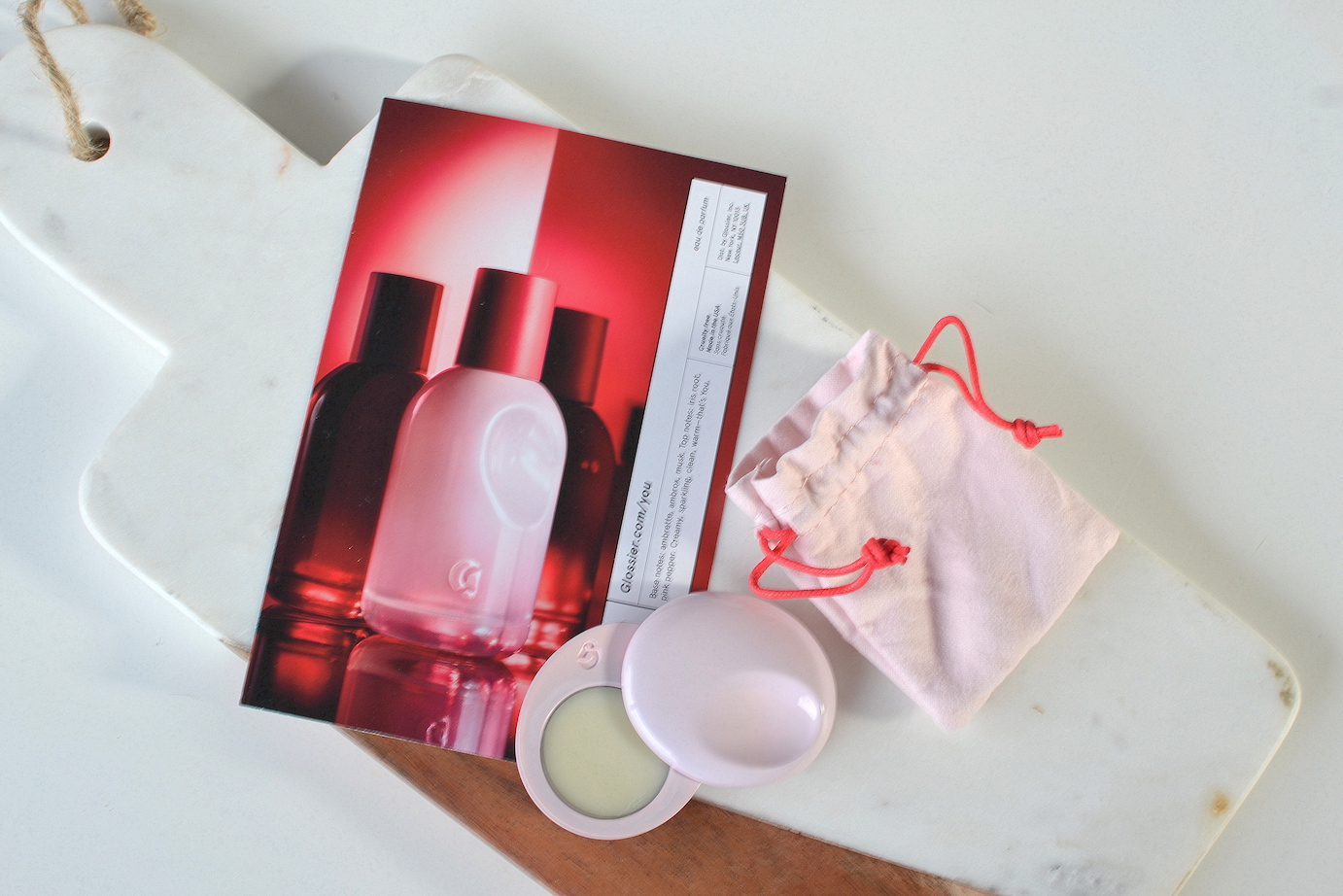 Glossier livre en France ! Je craque pour quoi ? - Le Blog de Néroli