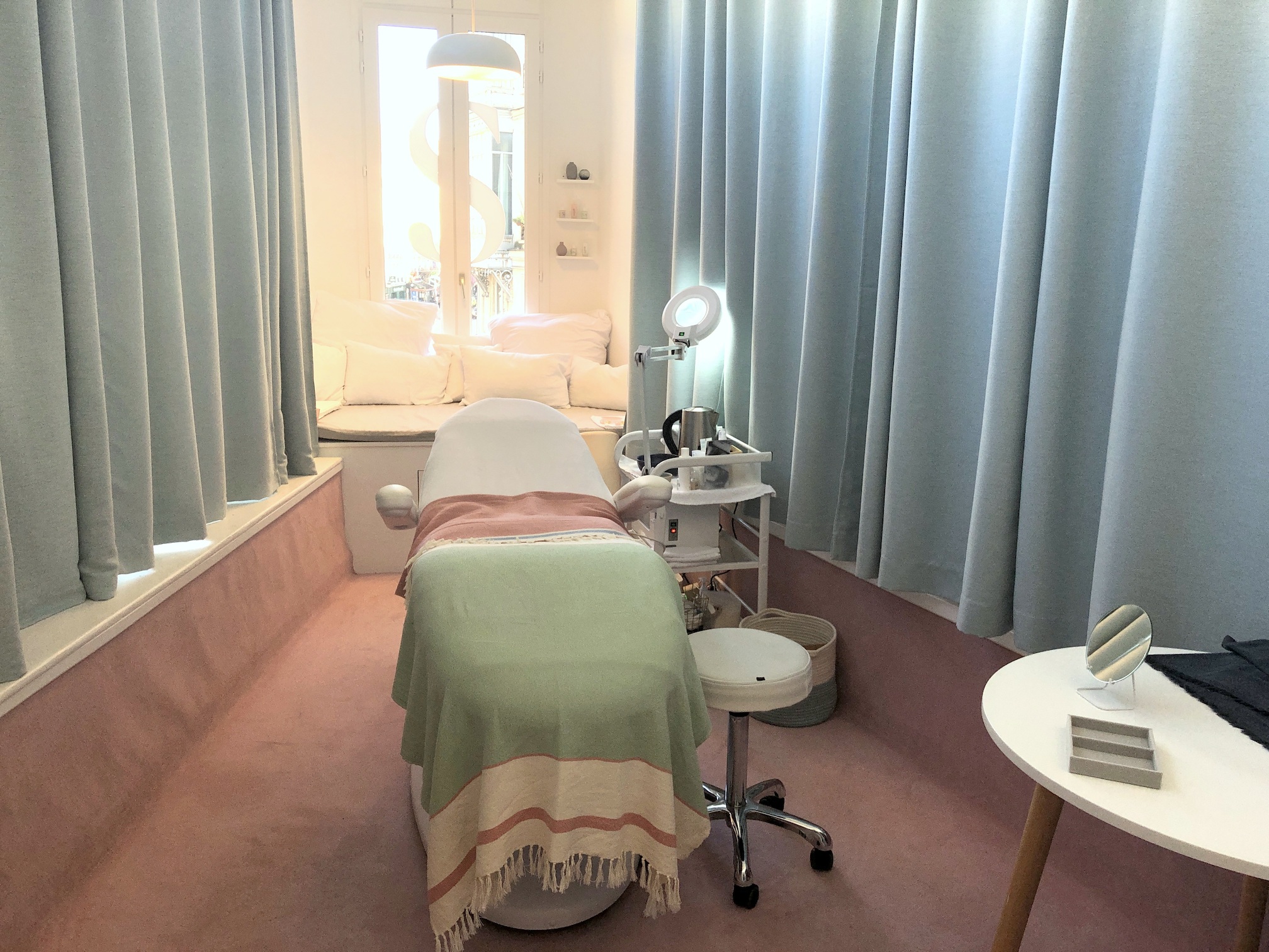 J'ai testé pour vous : le soin Face Gym au studio Seasonly Paris - Le ...